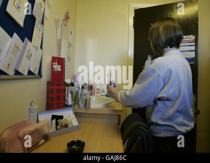 A female prisoner in a cell at Cornton Vale prison Scotland's only ...