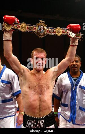 Boxing - Welterweight Championship of Great Britain - Neil Sinclair v ...