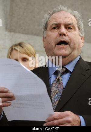Kate Beagley murder trial Stock Photo: 109828763 - Alamy