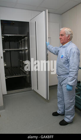 Westminster forensic mortuary Stock Photo - Alamy