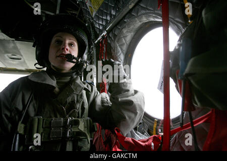 Sergeant Liz McConaghy, one of only six female loadmasters in the Royal ...