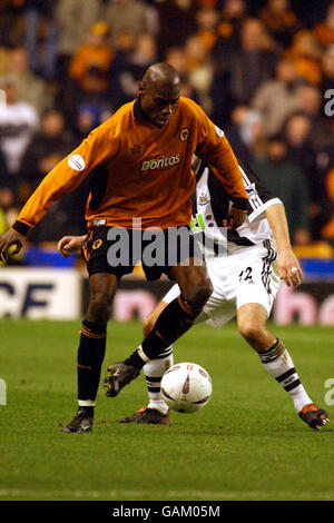 Wolverhampton Wanderers' George Ndah and Newcastle United's Aaron ...