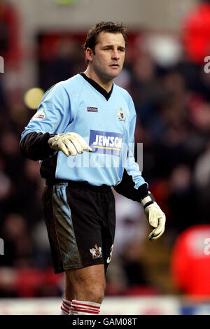 Exeter City goalkeeper Kevin Miller applauds the crowd Stock Photo - Alamy