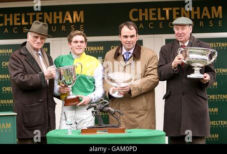 Winning trainer Alan King (left) and winning jockey Ross Ryan with the ...