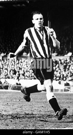 Vic Keeble, Newcastle United Stock Photo - Alamy