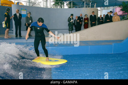 Swansea Leisure Centre LC2 South Wales UK KATHY DEWITT Stock Photo - Alamy