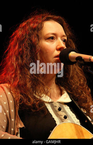 Kathryn Williams and Neill MacColl In Concert - London Stock Photo - Alamy