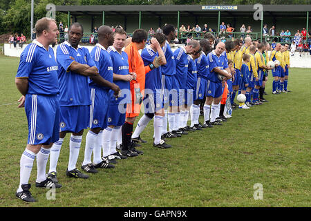 Chelsea Old Boys team group (Back Row L-R) Kerry Dixon, Peter Bonetti ...