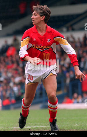 Soccer - Friendly - Leeds United v Grampus Eight. Gary Lineker in ...