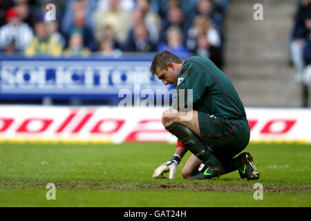RUSSELL HOULT WEST BROMWICH ALBION FC OLD TRAFFORD MANCHESTER ENGLAND ...