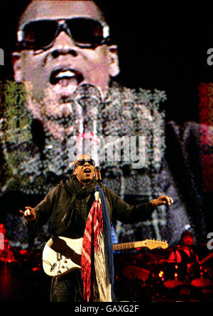 Rapper Jay-Z performs on stage at the Power 105.1's Powerhouse 2014 at ...