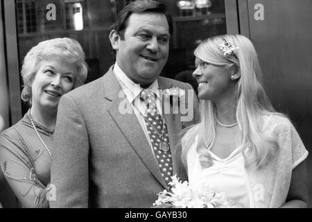 Actor Terry Scott, with his on screen partner June Whitfield, left ...