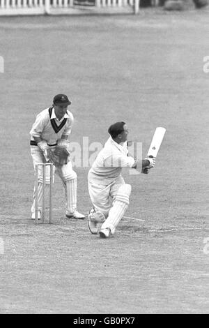 Cricket - County Championships - Kent County Cricket Club. Godfrey ...