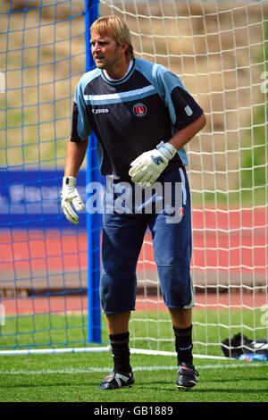 Brighton and Hove Albion goalkeeper Nicky Maenpaa Stock Photo - Alamy