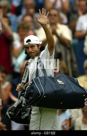 Tennis - Wimbledon 2003 - Men's Quarter-Final - Tim Henman v Sebastien ...