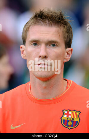 Soccer - Friendly - Hibernian v Barcelona - Murrayfield. Hibernian's ...