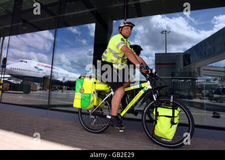 A Generic picture of London Ambulance Service Cycle Response Unit ...