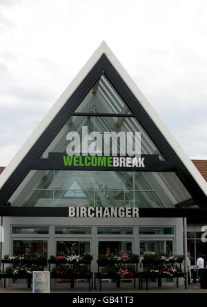 Welcome Break services on the M11 motorway, Stansted, England Stock ...