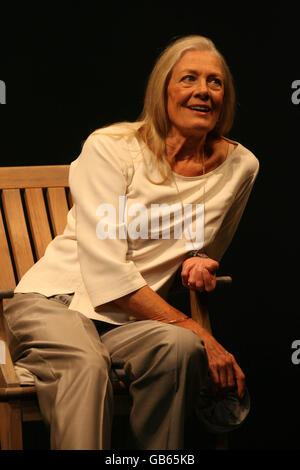 Actress Vanessa Redgrave (L) of "The Year of Magical Thinking)" and ...