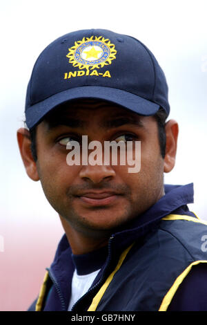 Cricket - International Friendly - Nottinghamshire v India A. Ambati ...