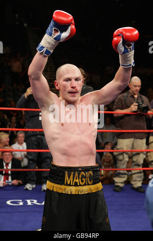 Boxing - Welterweight - Matthew Hatton v Ben Tackie - MGM Grand Hotel ...