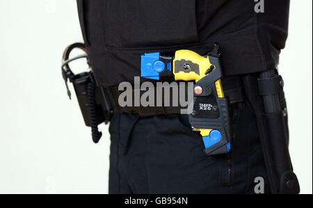 The Taser Stun Gun Demonstration Stock Photo - Alamy