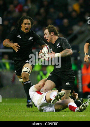 Players in action during the Investec Champions Cup, Pool 1, Round 2 ...