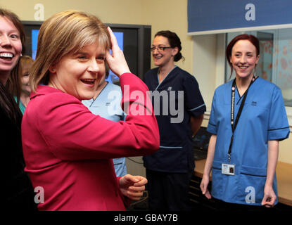 New NHS Scotland uniform Stock Photo: 110264315 - Alamy