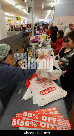 A view of the inside of a Woolworths store in Whitley Bay Stock Photo ...