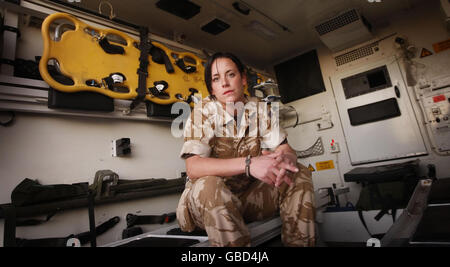 female medic in uniform Royal Army Medical Corp, training to go to ...