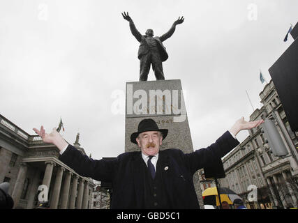 James Larkin actor Stock Photo - Alamy