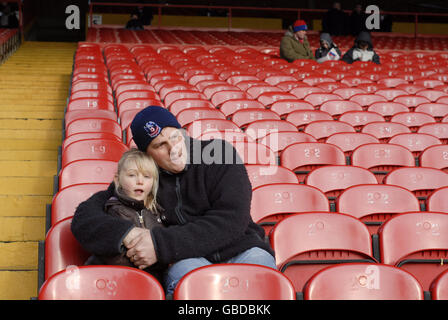 Supporters in the Arthur Wait stand, Selhurst Park Stock Photo - Alamy