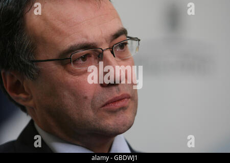 Minister of State for Borders and Immigration, Phil Woolas (left) and ...