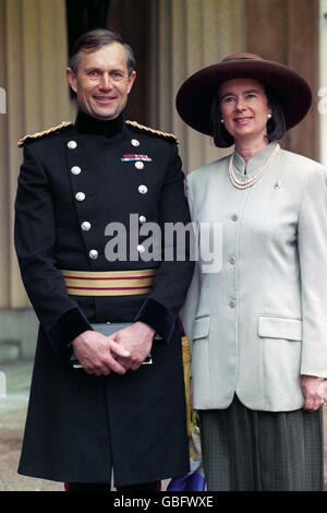 LIEUTENANT GENERAL SIR MICHAEL ROSE ACCOMPANIED BY HIS WIFE ANGELA AT ...