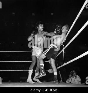 Boxing - WBC Welterweight Title - John H. Stracey Stock Photo - Alamy
