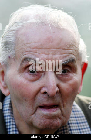 93-year-old Alfred Ross arrives at New Forest Magistrates Court in ...