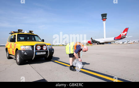 Heathrow Airport airside operations vehicle on the northern runway ...