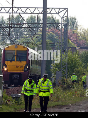 Police line at a shooting crime scene Stock Photo - Alamy