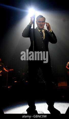 Morrissey in concert - Manchester Apollo Stock Photo - Alamy
