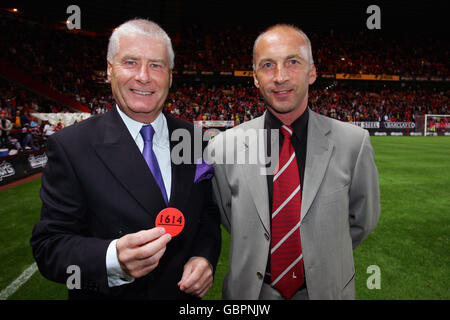 Harry Gregory Aston Villa football club footballer 1972 Stock Photo - Alamy