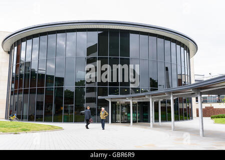 Main entrance of Blackpool Victoria Hospital in Blackpool, Lancashire ...