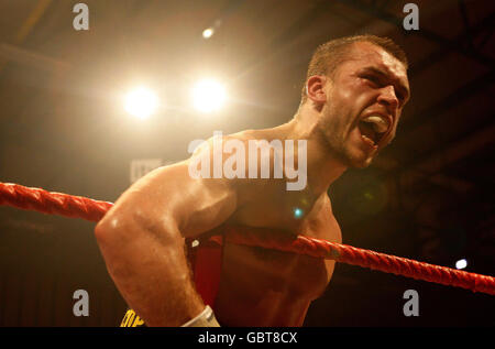 Boxing - British Lightweight Title - John Murray v Scott Lawton - Robin ...