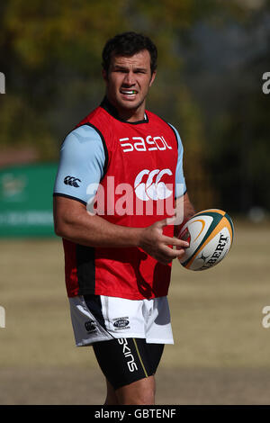 South Africa's Bismarck Du Plessis (middle) in action during the Rugby ...