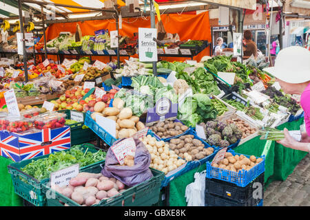 Fruit and Vegetable Market, Cambridge England Stock Photo - Alamy