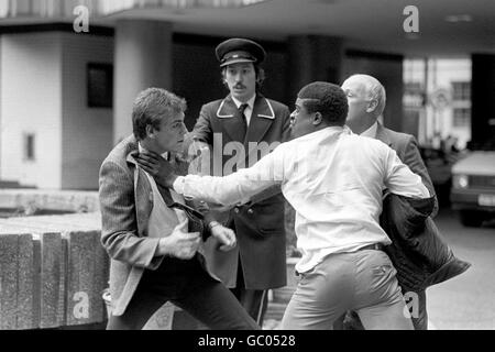 Middleweight boxers Errol Christie (l) and Mark Kaylor (r) leave the ...
