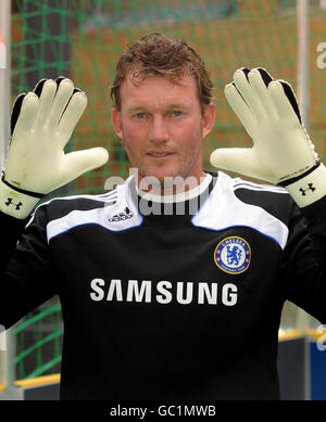 Former Chelsea goalkeeper Dave Beasant on the pitch at half time during ...