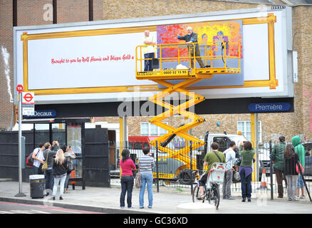 Billboard Advertising Cadburys Chocolate Stock Photo: 79306495 - Alamy