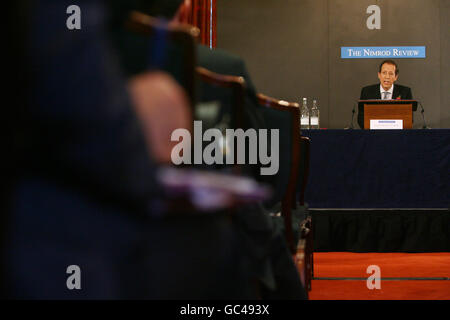 Nimrod crash report published Stock Photo - Alamy