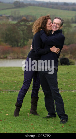 Freed mercenary Simon Mann, receives a kiss from his wife Amanda, in ...