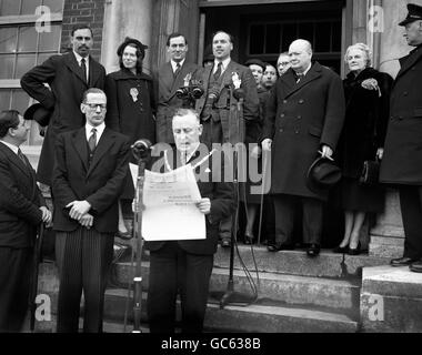 Politics - 1950 General Election - Woodford, Essex Stock Photo - Alamy